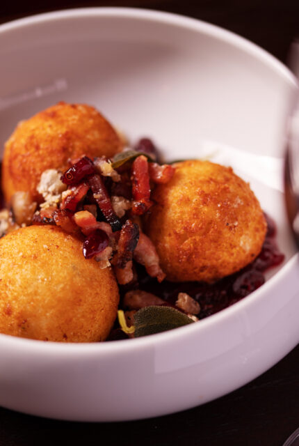 The Cloth Ear | Gastro Pub Belfast | Best Belfast Pubs | The Merchant