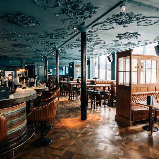 The Cloth Ear | Gastro Pub Belfast | Best Belfast Pubs | The Merchant